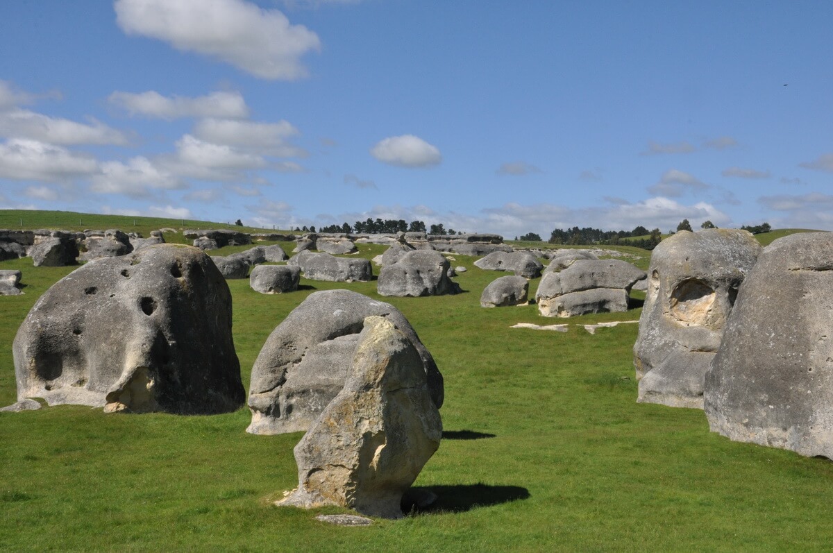 Elephant Stones Hayfield